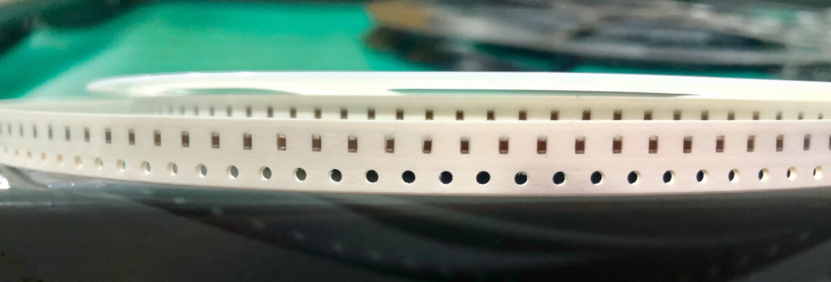 The Guide to SMT material package type: Standard Parts