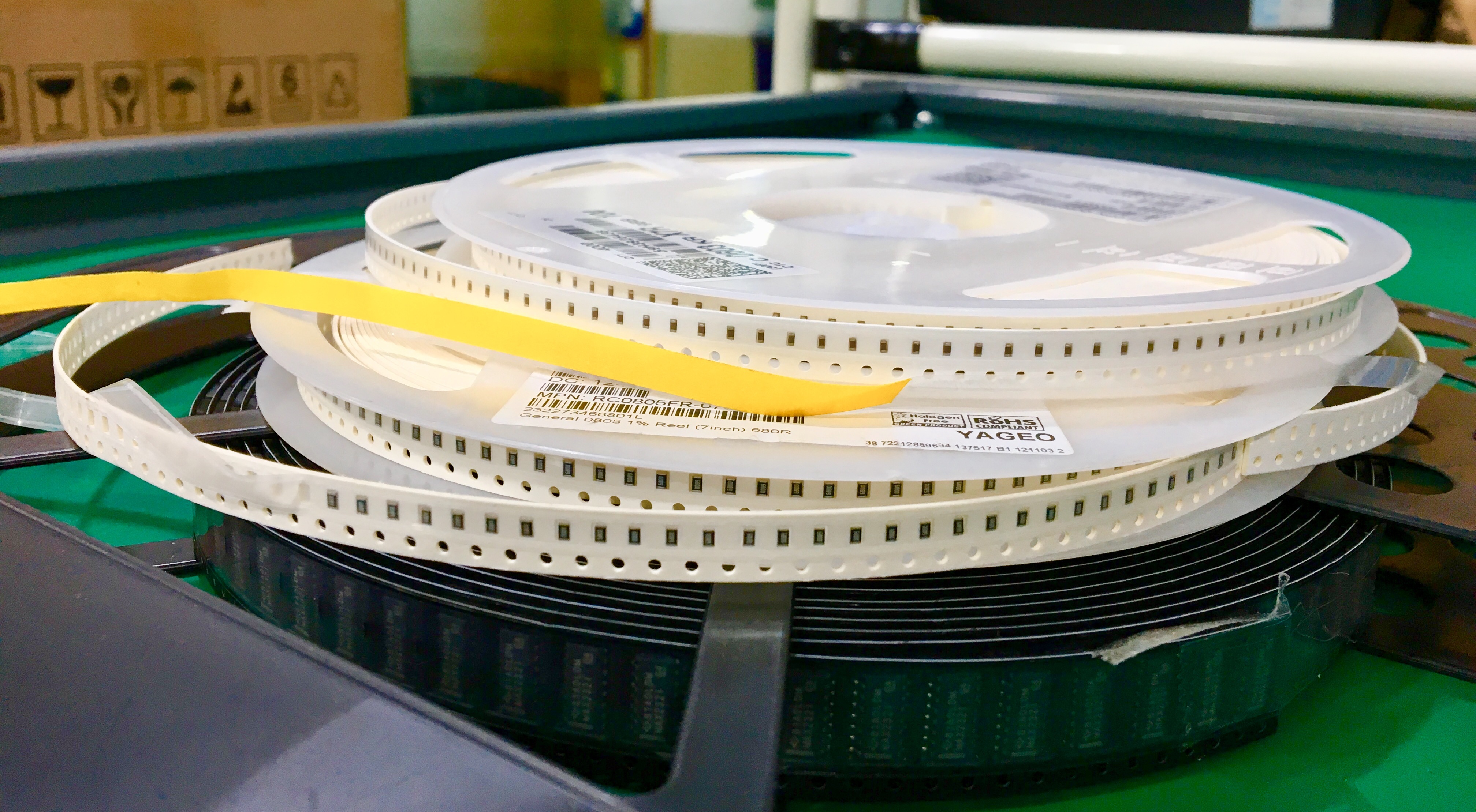 The Guide to SMT material package type: Standard Parts